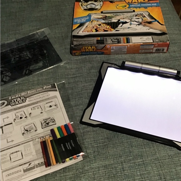 Crayola | Toys | Crayola Star Wars Light Up Trace Padthis Set Has Been ...